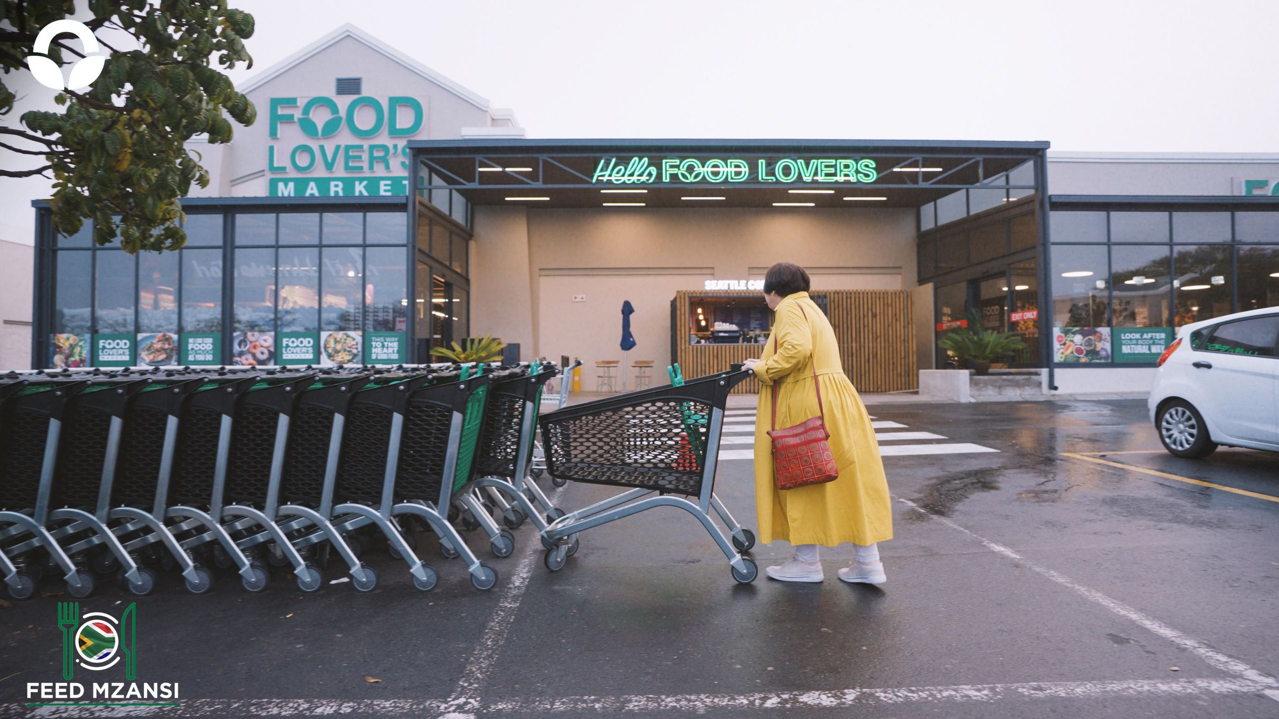 Chef Errieda brightens a rainy day for 144 kids with a comfort food classic