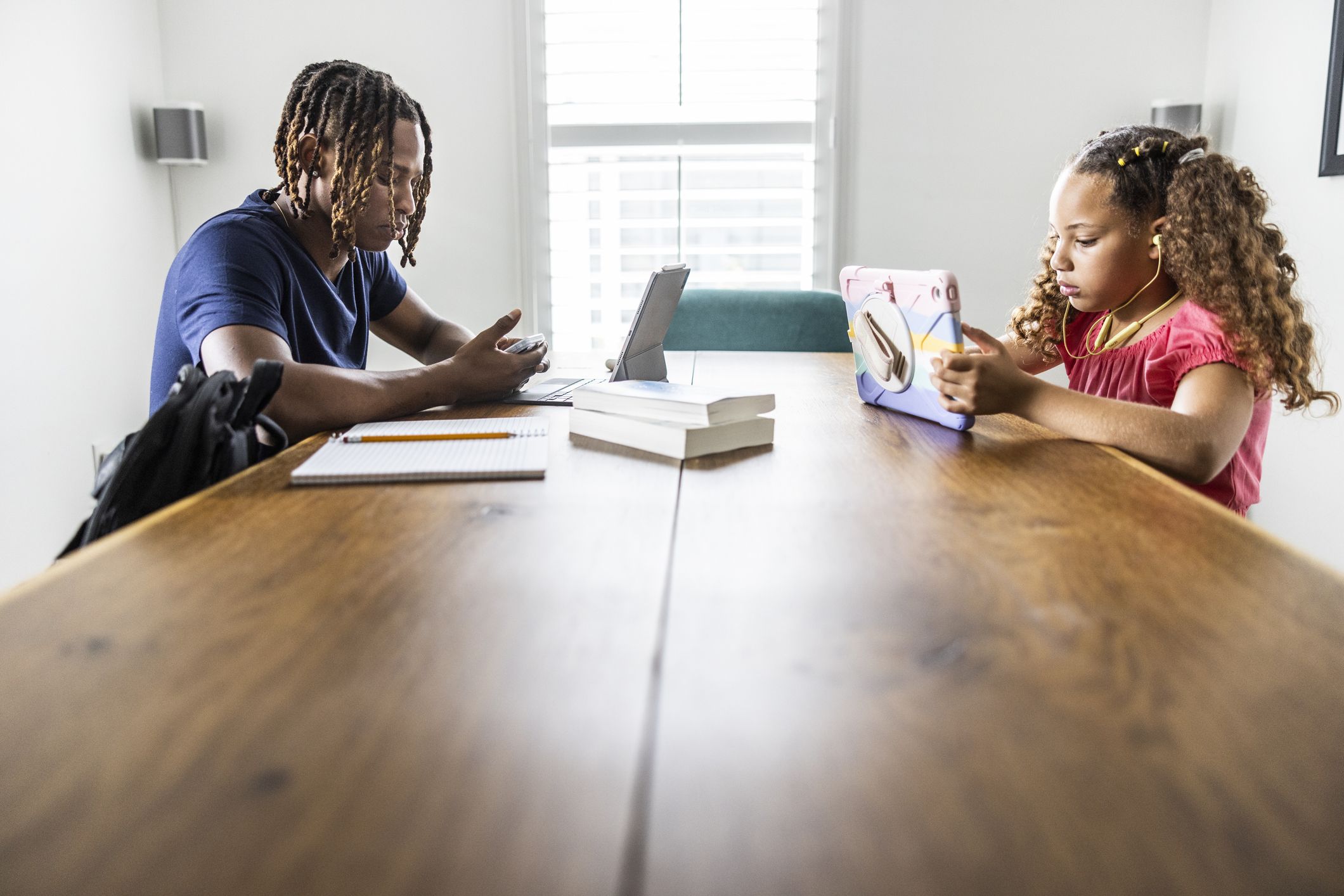 Why the iPad is the ultimate study buddy for learners from grades R-12